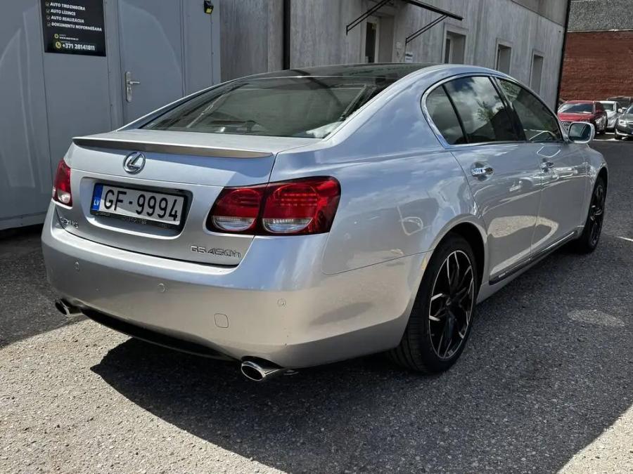 Grey Lexus GS 2006 in Daugavpils, with an engine capacity of 3.50 L and mileage of 296 thousand km for 6990 €, photo 7 on AUTOMOTO.COM.LV