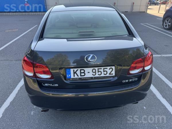 Grey Lexus GS 2006 in Jurmala, with an engine capacity of 3.00 L and mileage of 320 thousand km for 2850 €, photo 3 on AUTOMOTO.COM.LV