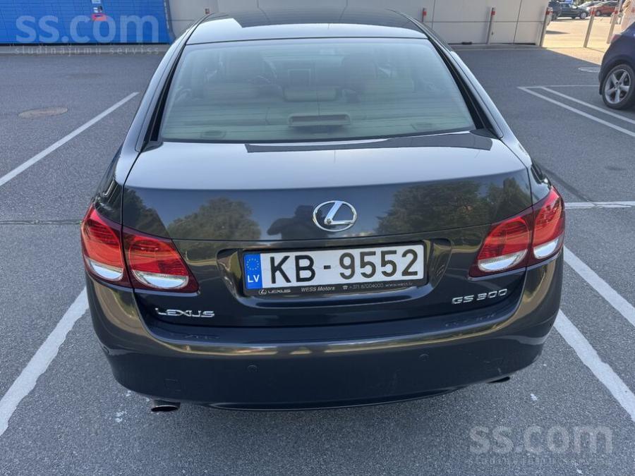 Pelēks Lexus GS 2006 Jūrmala, ar dzinēja tilpumu 3.00 L un nobraukumu 320 tūkst. km par 2850 €, foto 4 vietnē AUTOMOTO.COM.LV