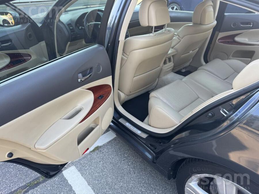 Pelēks Lexus GS 2006 Jūrmala, ar dzinēja tilpumu 3.00 L un nobraukumu 320 tūkst. km par 2850 €, foto 11 vietnē AUTOMOTO.COM.LV