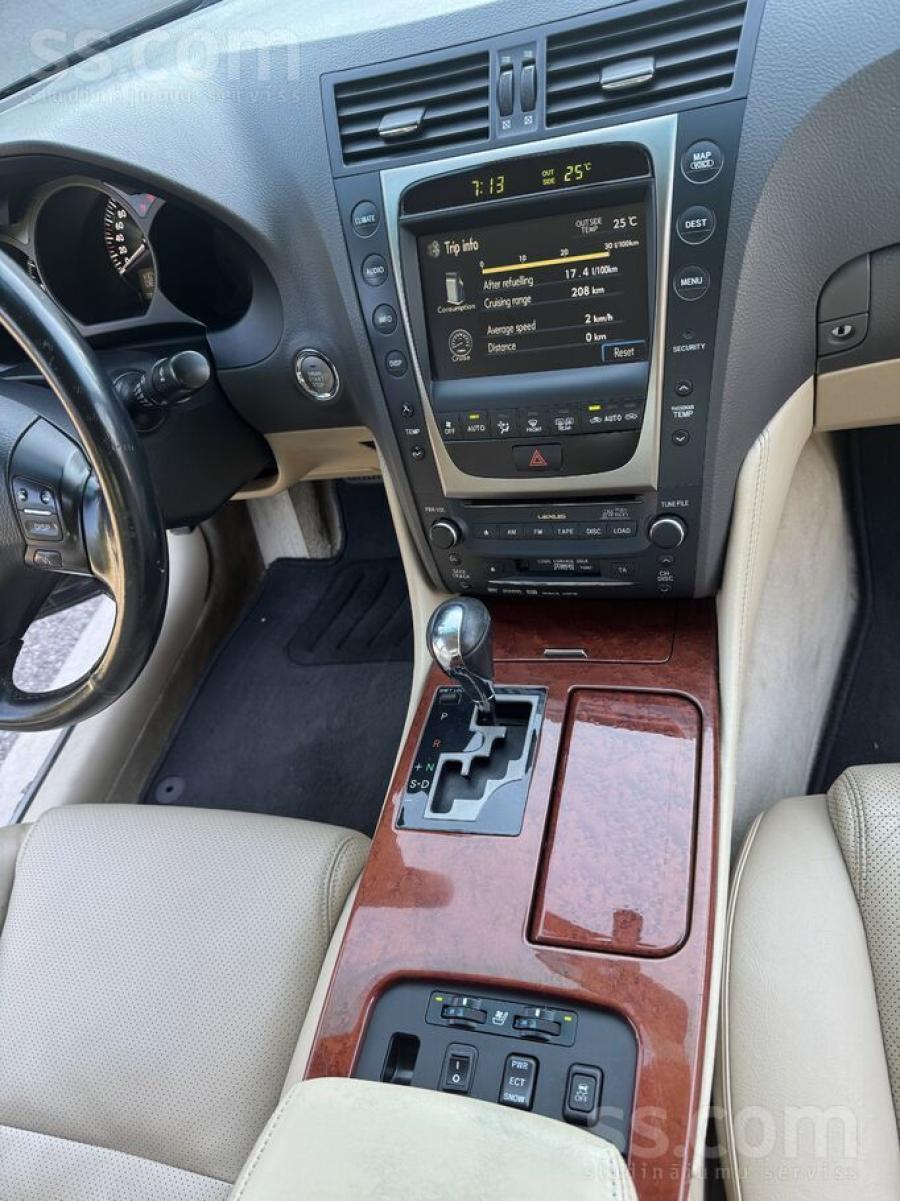 Pelēks Lexus GS 2006 Jūrmala, ar dzinēja tilpumu 3.00 L un nobraukumu 320 tūkst. km par 2850 €, foto 16 vietnē AUTOMOTO.COM.LV