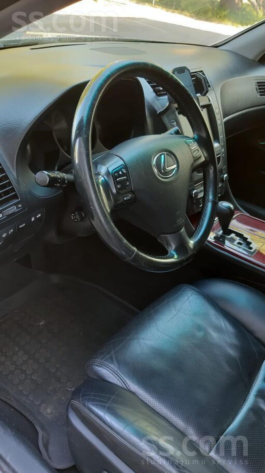 Pelēks Lexus GS 2006 Rīga, ar dzinēja tilpumu 3.00 L un nobraukumu 230 tūkst. km par 4000 €, foto 4 vietnē AUTOMOTO.COM.LV