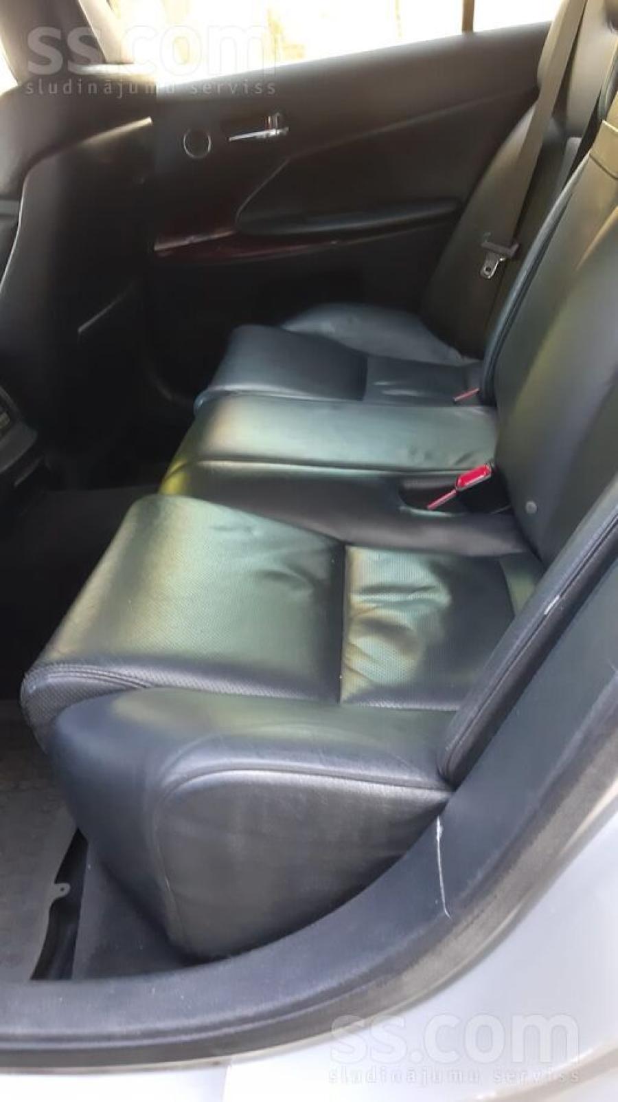 Pelēks Lexus GS 2006 Rīga, ar dzinēja tilpumu 3.00 L un nobraukumu 230 tūkst. km par 4000 €, foto 9 vietnē AUTOMOTO.COM.LV