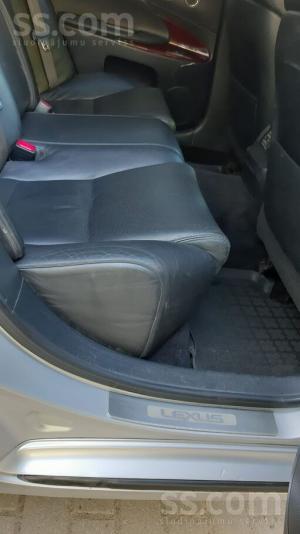 Pelēks Lexus GS 2006 Rīga, ar dzinēja tilpumu 3.00 L un nobraukumu 230 tūkst. km par 4000 €, foto 10 vietnē AUTOMOTO.COM.LV
