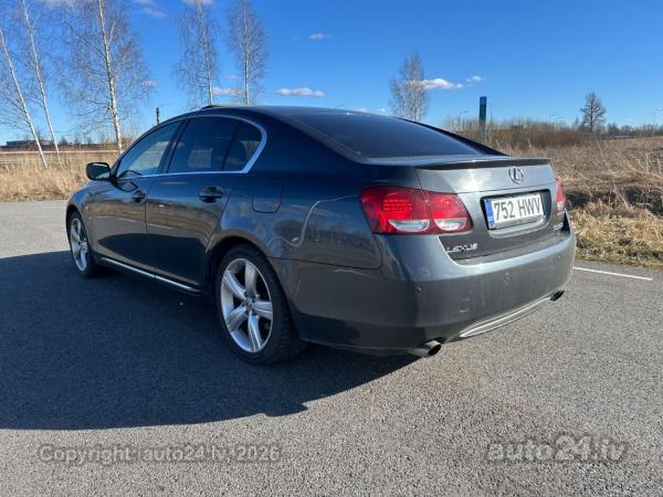 Pelēks Lexus GS 2007 Pērnava, ar dzinēja tilpumu 3.00 L un nobraukumu 359 tūkst. km par 3800 €, foto 4 vietnē AUTOMOTO.COM.LV