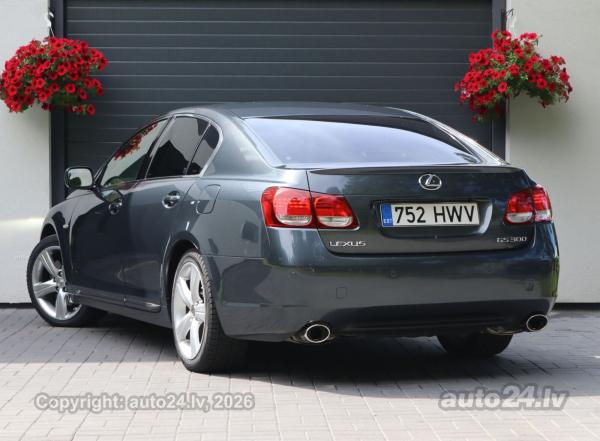 Pelēks Lexus GS 2007 Pērnava, ar dzinēja tilpumu 3.00 L un nobraukumu 360 tūkst. km par 4700 €, foto 7 vietnē AUTOMOTO.COM.LV