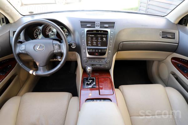 Grey Lexus GS 2007 in Tukums, with an engine capacity of 3.00 L and mileage of 218 thousand km for 4500 €, photo 8 on AUTOMOTO.COM.LV
