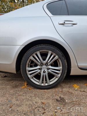 Grey Lexus GS 2007 in Riga, with an engine capacity of 3.50 L and mileage of 186 thousand km for 4490 €, photo 11 on AUTOMOTO.COM.LV