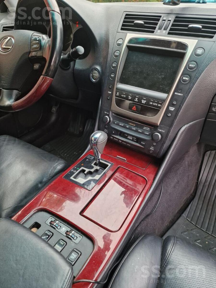 Grey Lexus GS 2007 in Riga, with an engine capacity of 3.50 L and mileage of 186 thousand km for 4490 €, photo 15 on AUTOMOTO.COM.LV