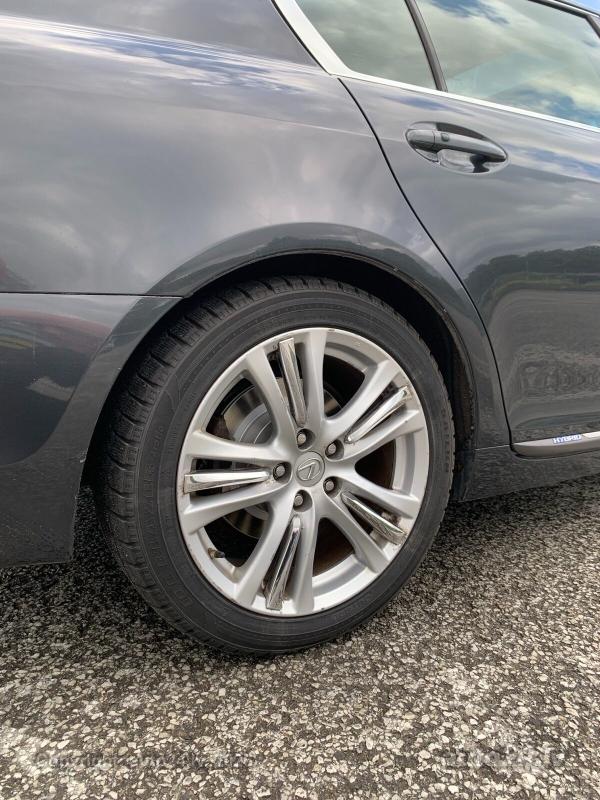 Pelēks Lexus GS 2008 Tallina, ar dzinēja tilpumu 3.50 L un nobraukumu 240 tūkst. km par 6900 €, foto 8 vietnē AUTOMOTO.COM.LV