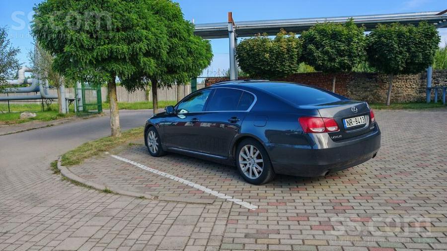 Grey Lexus GS 2009 in Riga, with an engine capacity of 3.00 L and mileage of 201 thousand km for 4650 €, photo 5 on AUTOMOTO.COM.LV