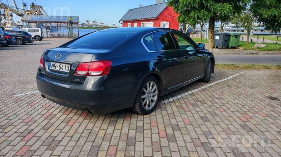 Grey Lexus GS 2009 in Riga, with an engine capacity of 3.00 L and mileage of 201 thousand km for 4650 €, photo 6 on AUTOMOTO.COM.LV