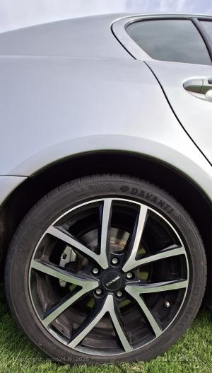 Pelēks Lexus GS 2009 Tallina, ar dzinēja tilpumu 3.50 L un nobraukumu 281 tūkst. km par 4500 €, foto 6 vietnē AUTOMOTO.COM.LV