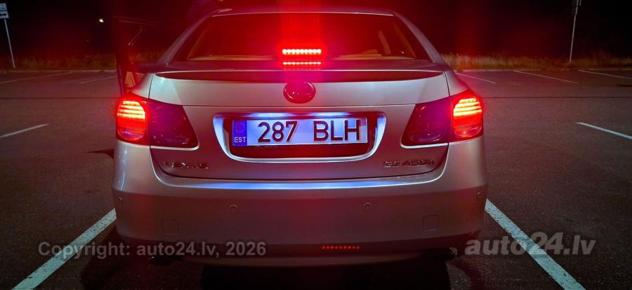 Pelēks Lexus GS 2009 Tallina, ar dzinēja tilpumu 3.50 L un nobraukumu 281 tūkst. km par 4500 €, foto 7 vietnē AUTOMOTO.COM.LV