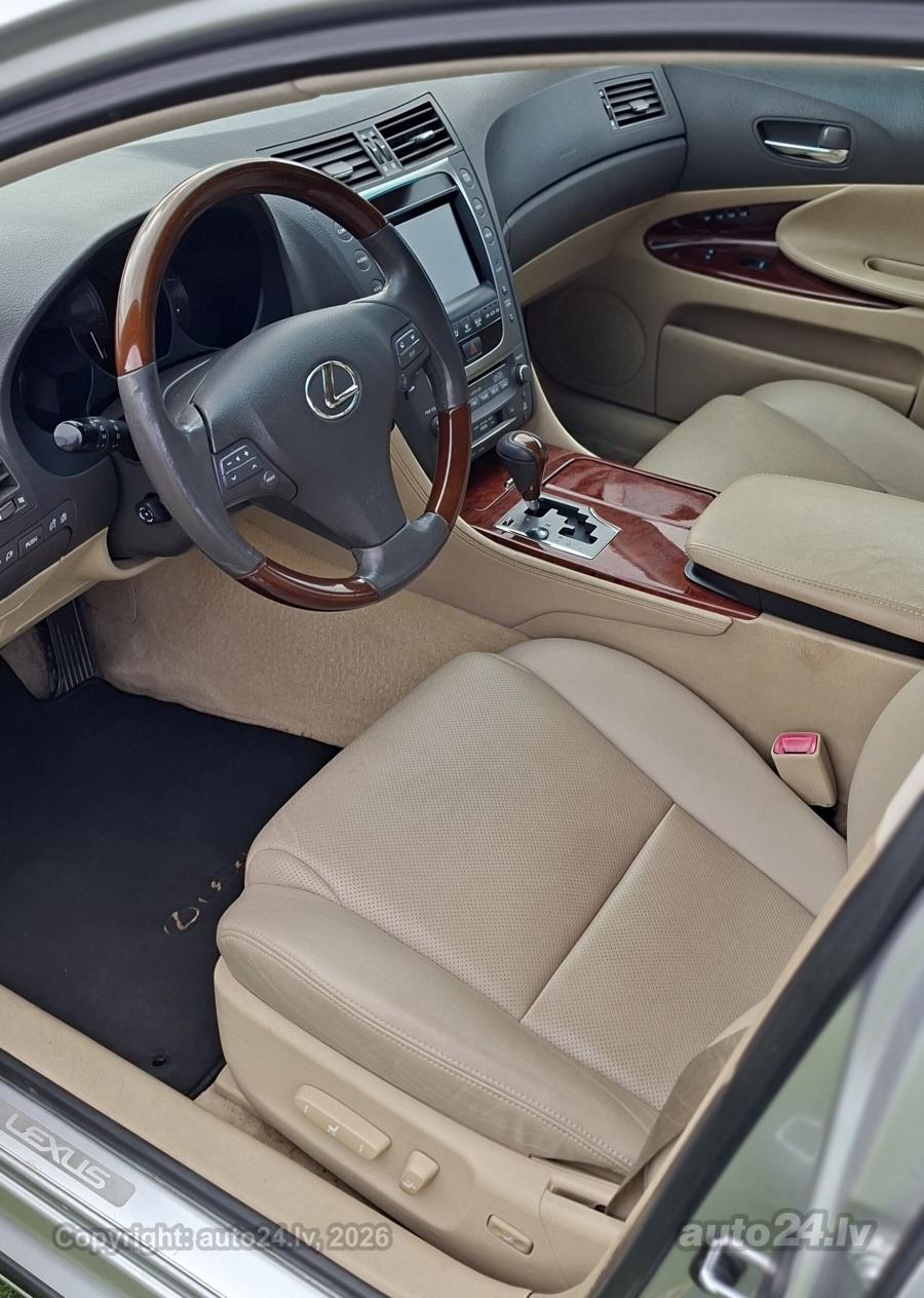 Pelēks Lexus GS 2009 Tallina, ar dzinēja tilpumu 3.50 L un nobraukumu 281 tūkst. km par 4500 €, foto 10 vietnē AUTOMOTO.COM.LV