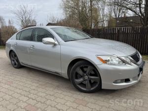 Pelēks Lexus GS 2010 Ogre, ar dzinēja tilpumu 3.00 L un nobraukumu 199 tūkst. km par 3500 €, foto 1 vietnē AUTOMOTO.COM.LV
