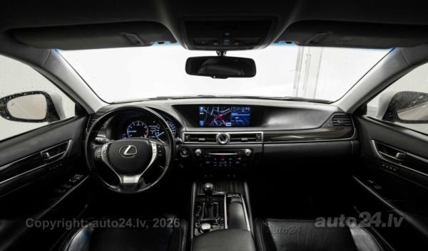 Серый Лексус ГС 2012 в Таллин, объемом двигателя 2.50 л и пробегом 170 тыс. км за 16000 €, фото 8 на AUTOMOTO.COM.LV