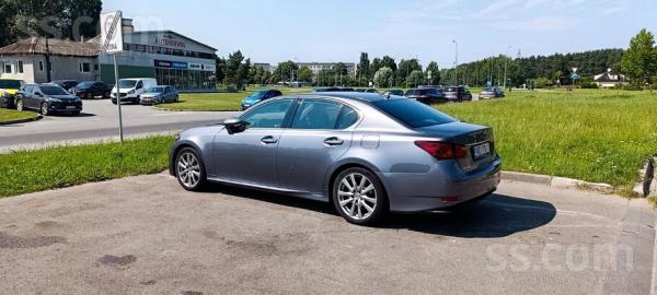 Grey Lexus GS 2012 in Riga, with an engine capacity of 3.50 L and mileage of 218 thousand km for 14600 €, photo 4 on AUTOMOTO.COM.LV