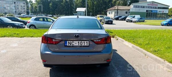 Grey Lexus GS 2012 in Riga, with an engine capacity of 3.50 L and mileage of 218 thousand km for 14600 €, photo 6 on AUTOMOTO.COM.LV