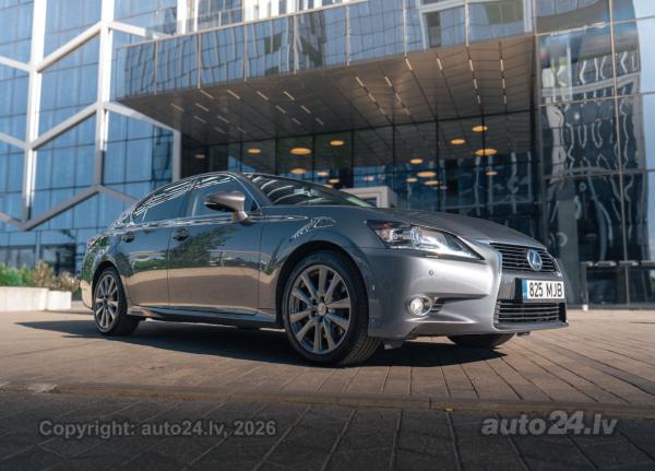 Pelēks Lexus GS 2013 Tallina, ar dzinēja tilpumu 3.50 L un nobraukumu 218 tūkst. km par 14900 €, foto 3 vietnē AUTOMOTO.COM.LV
