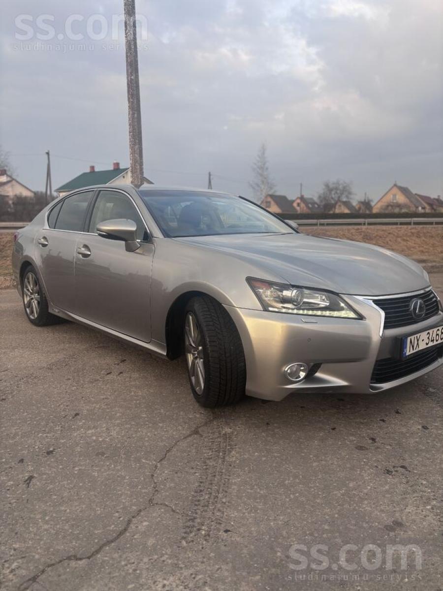 Pelēks Lexus GS 2015 Daugavpils, ar dzinēja tilpumu 2.50 L un nobraukumu 190 tūkst. km par 17000 €, foto 4 vietnē AUTOMOTO.COM.LV