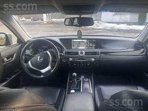 Pelēks Lexus GS 2015 Daugavpils, ar dzinēja tilpumu 2.50 L un nobraukumu 190 tūkst. km par 17000 €, foto 6 vietnē AUTOMOTO.COM.LV