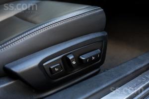 Grey Lexus GS 2016 in Riga, with an engine capacity of 2.50 L and mileage of 218 thousand km for 18900 €, photo 13 on AUTOMOTO.COM.LV