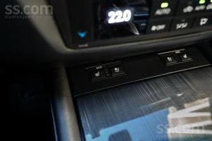 Grey Lexus GS 2016 in Riga, with an engine capacity of 2.50 L and mileage of 218 thousand km for 18900 €, photo 26 on AUTOMOTO.COM.LV