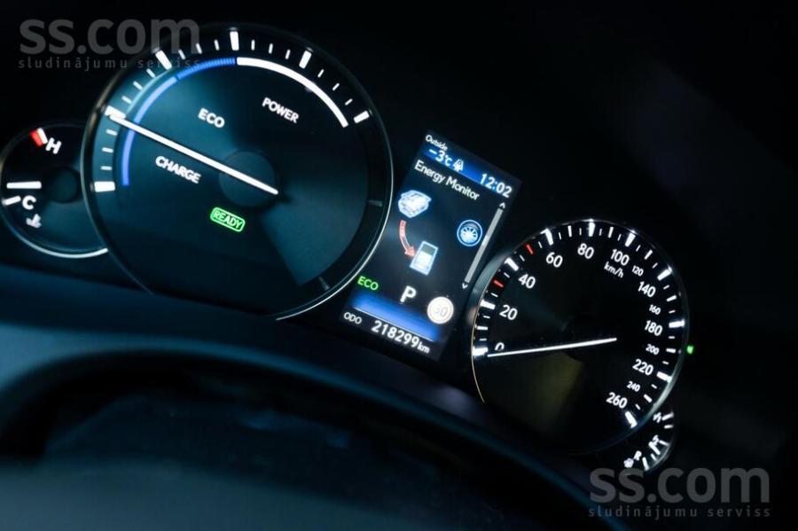 Grey Lexus GS 2016 in Riga, with an engine capacity of 2.50 L and mileage of 218 thousand km for 18900 €, photo 28 on AUTOMOTO.COM.LV