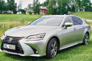Grey Lexus GS 2018 in Riga, with an engine capacity of 2.50 L and mileage of 167 thousand km for 22500 €, photo 3 on AUTOMOTO.COM.LV
