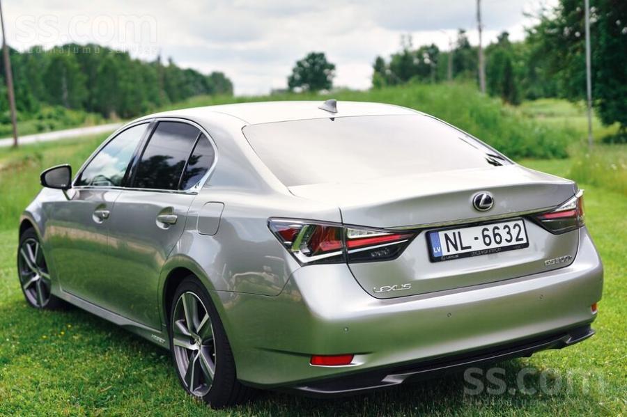 Grey Lexus GS 2018 in Riga, with an engine capacity of 2.50 L and mileage of 167 thousand km for 22500 €, photo 4 on AUTOMOTO.COM.LV