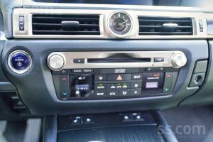 Grey Lexus GS 2018 in Riga, with an engine capacity of 2.50 L and mileage of 167 thousand km for 22500 €, photo 9 on AUTOMOTO.COM.LV