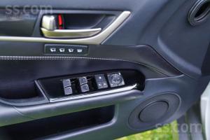 Grey Lexus GS 2018 in Riga, with an engine capacity of 2.50 L and mileage of 167 thousand km for 22500 €, photo 11 on AUTOMOTO.COM.LV