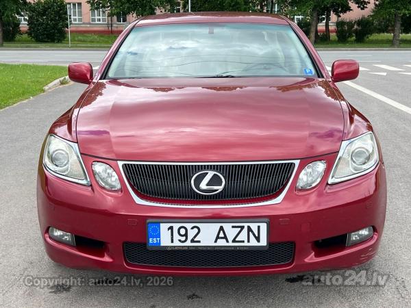 Red Lexus GS 2006 in Narva, with an engine capacity of 3.00 L and mileage of 315 thousand km for 2999 €, photo 4 on AUTOMOTO.COM.LV