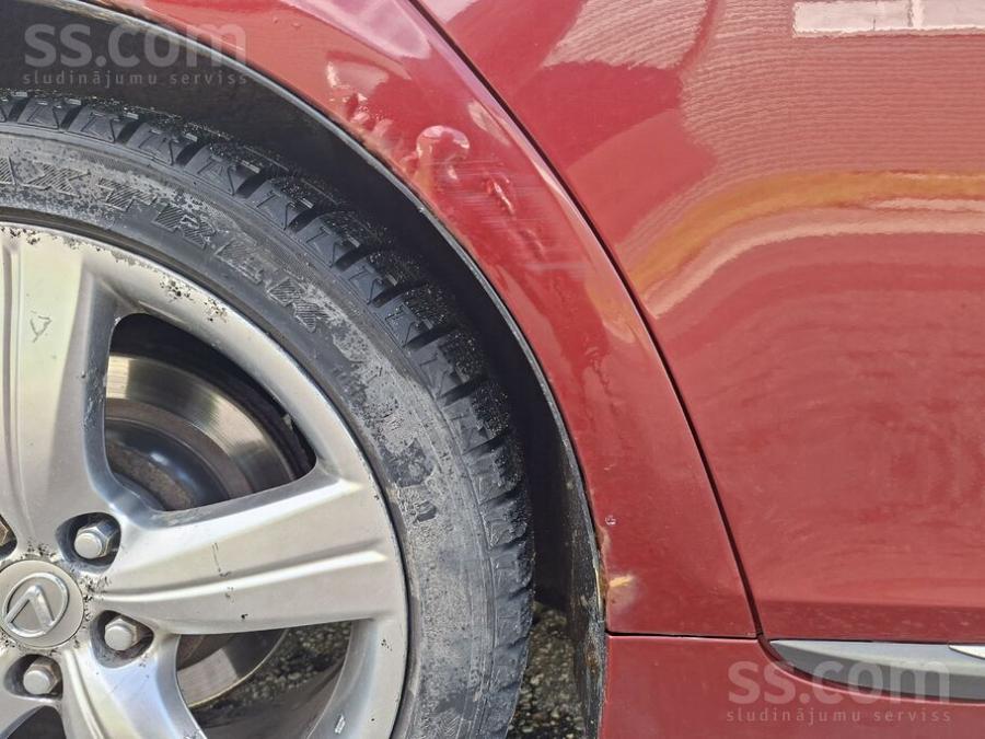 Red Lexus GS 2006 in Riga, with an engine capacity of 3.00 L and mileage of 262 thousand km for 2650 €, photo 18 on AUTOMOTO.COM.LV