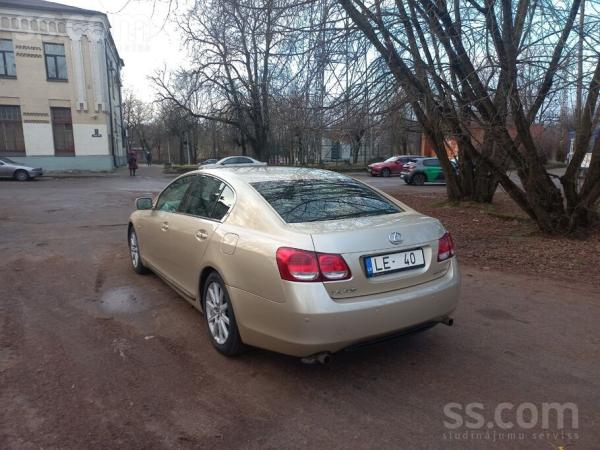 Lexus GS 2006 in Riga, with an engine capacity of 3.00 L and mileage of 224 thousand km for 2500 €, photo 4 on AUTOMOTO.COM.LV