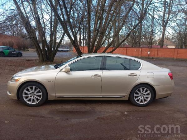 Lexus GS 2006 in Riga, with an engine capacity of 3.00 L and mileage of 224 thousand km for 2500 €, photo 8 on AUTOMOTO.COM.LV