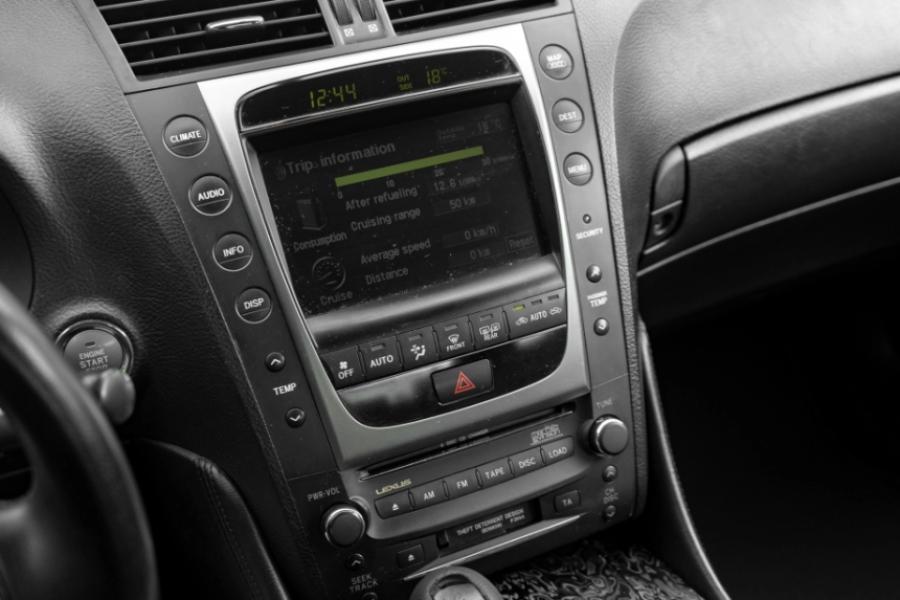 Lexus GS 2006 Rīga, ar dzinēja tilpumu 3.00 L un nobraukumu 366 tūkst. km par 3300 €, foto 10 vietnē AUTOMOTO.COM.LV