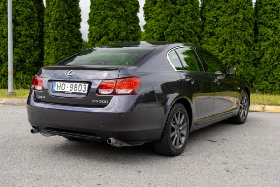 Lexus GS 2006 Rīga, ar dzinēja tilpumu 3.00 L un nobraukumu 366 tūkst. km par 3300 €, foto 17 vietnē AUTOMOTO.COM.LV