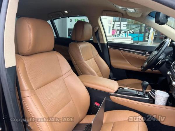 Lexus GS 2012 Tallina vietnē Lexus GS 2012 Tallina, ar dzinēja tilpumu 3.50 L un nobraukumu 335 tūkst. km par 10999 €, foto 5 vietnē AUTOMOTO.COM.LV