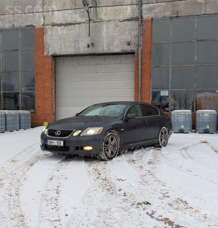 Violet Lexus GS 2006 in Riga, with an engine capacity of 3.50 L and mileage of 298 thousand km for 5500 €, photo 1 on AUTOMOTO.COM.LV