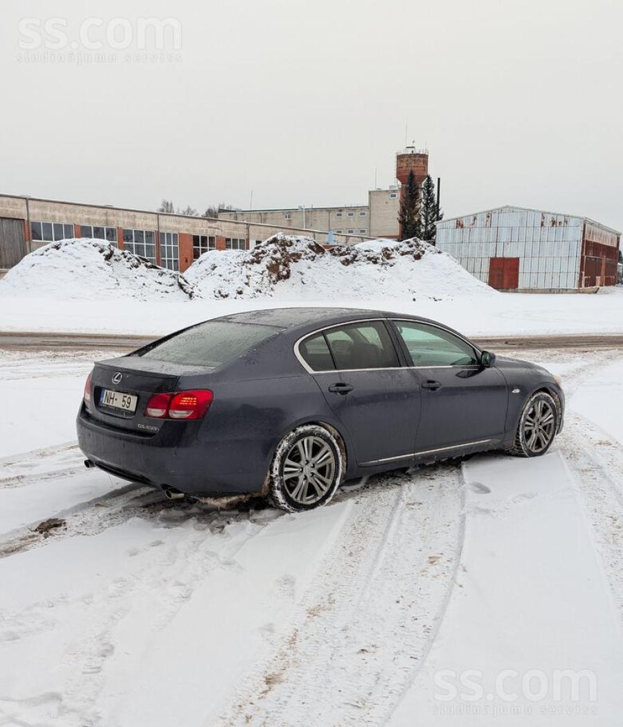 Violet Lexus GS 2006 in Riga, with an engine capacity of 3.50 L and mileage of 298 thousand km for 5500 €, photo 3 on AUTOMOTO.COM.LV