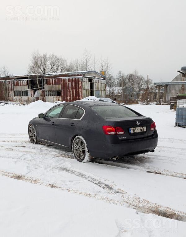 Violet Lexus GS 2006 in Riga, with an engine capacity of 3.50 L and mileage of 298 thousand km for 5500 €, photo 4 on AUTOMOTO.COM.LV