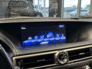 White Lexus GS 2013 in Riga, with an engine capacity of 3.50 L and mileage of 220 thousand km for 16490 €, photo 17 on AUTOMOTO.COM.LV