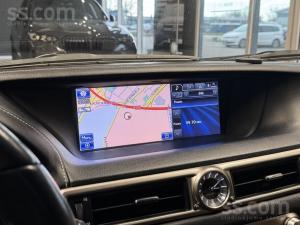 White Lexus GS 2013 in Riga, with an engine capacity of 3.50 L and mileage of 220 thousand km for 16490 €, photo 21 on AUTOMOTO.COM.LV