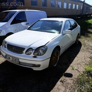 Белый Лексус ГС 1999 в Рига, объемом двигателя 3.00 л и пробегом 300 тыс. км за 2350 €, фото  на AUTOMOTO.COM.LV