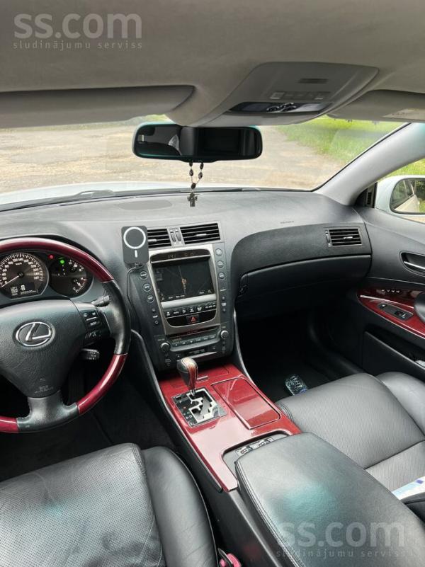 Balts Lexus GS 2005 Rīga, ar dzinēja tilpumu 3.00 L un nobraukumu 267 tūkst. km par 4888 €, foto 8 vietnē AUTOMOTO.COM.LV