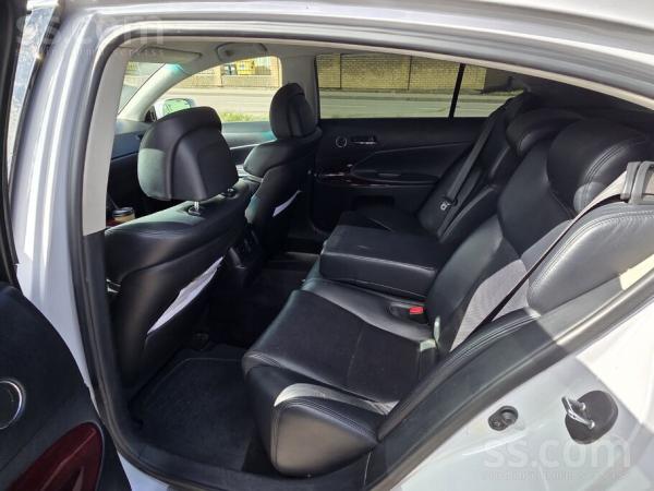 Balts Lexus GS 2008 Liepāja, ar dzinēja tilpumu 3.00 L un nobraukumu 348 tūkst. km par 6200 €, foto 7 vietnē AUTOMOTO.COM.LV