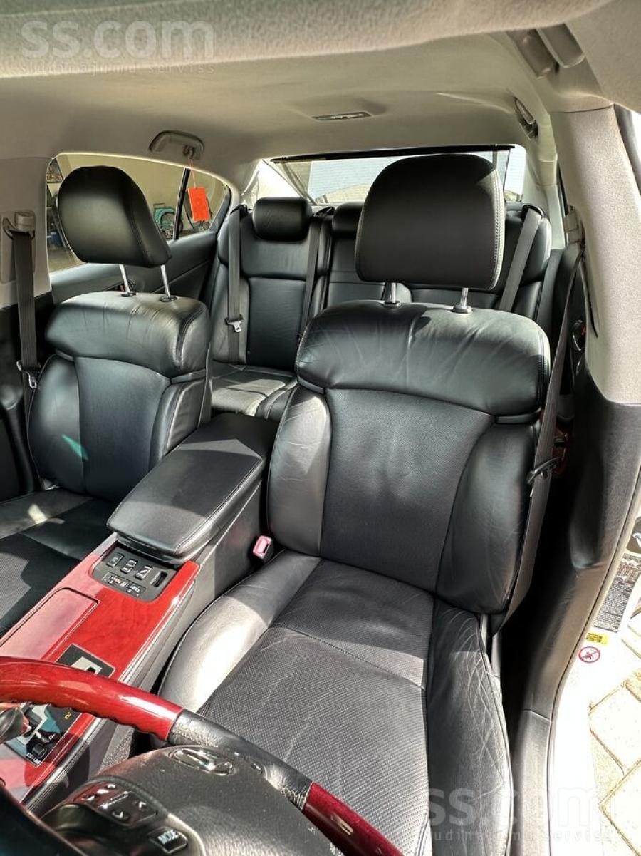 Balts Lexus GS 2008 Madona, ar dzinēja tilpumu 3.50 L un nobraukumu 217 tūkst. km par 4000 €, foto 16 vietnē AUTOMOTO.COM.LV