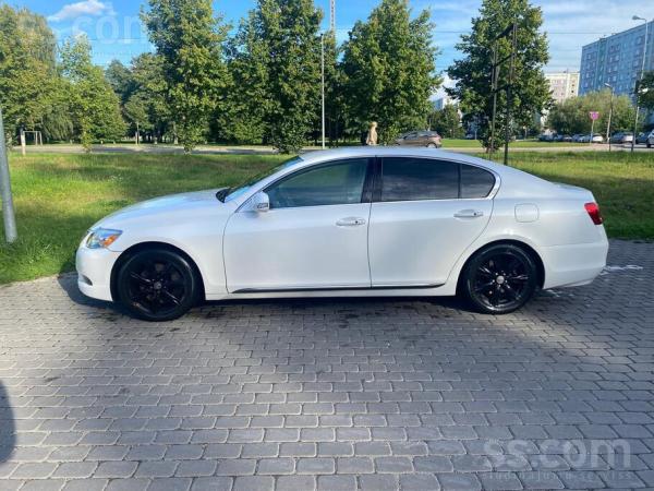 White Lexus GS 2009 in Riga, with an engine capacity of 3.00 L and mileage of 178 thousand km for 4500 €, photo 1 on AUTOMOTO.COM.LV